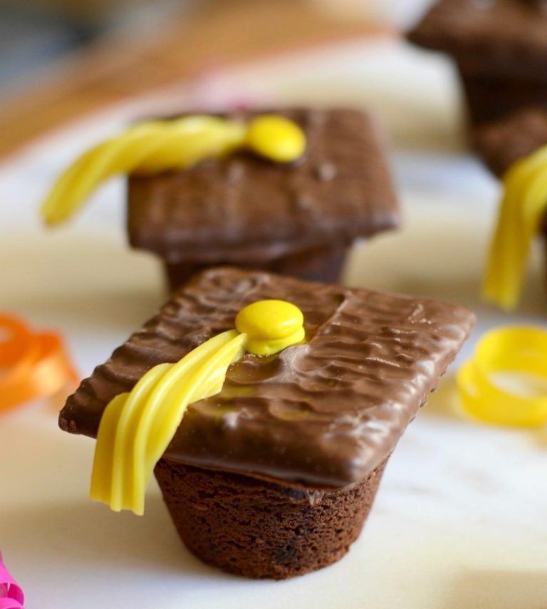 Best Graduation Party Desserts | 36 Graduation Desserts That Will Wow ...