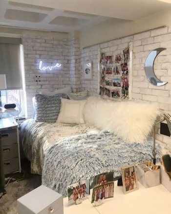 22 Gorgeous Neutral Dorm Room Ideas - Raising Teens Today