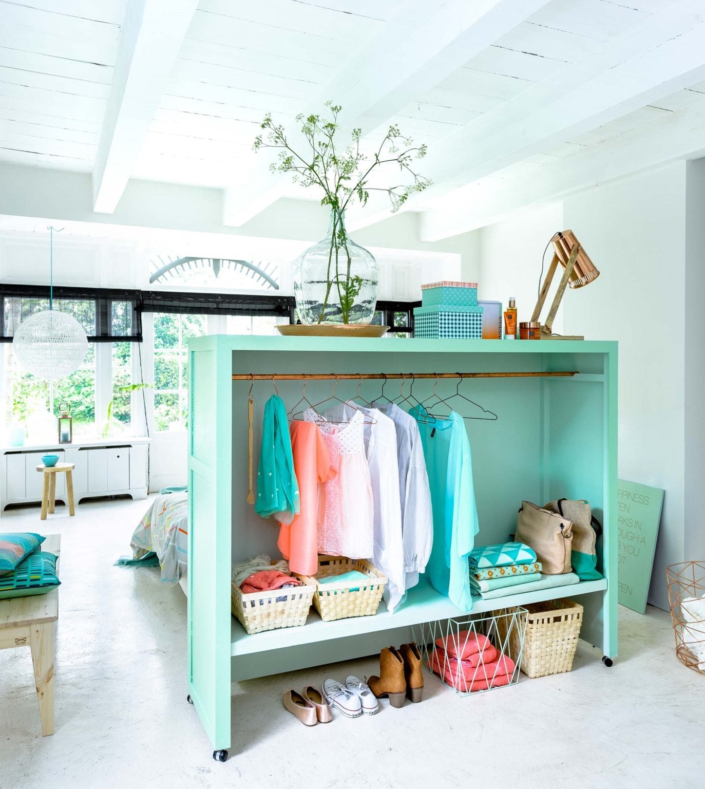 Teen Storage Ideas: 28 Genius Ideas To Transform Your Teen's Bedroom ...