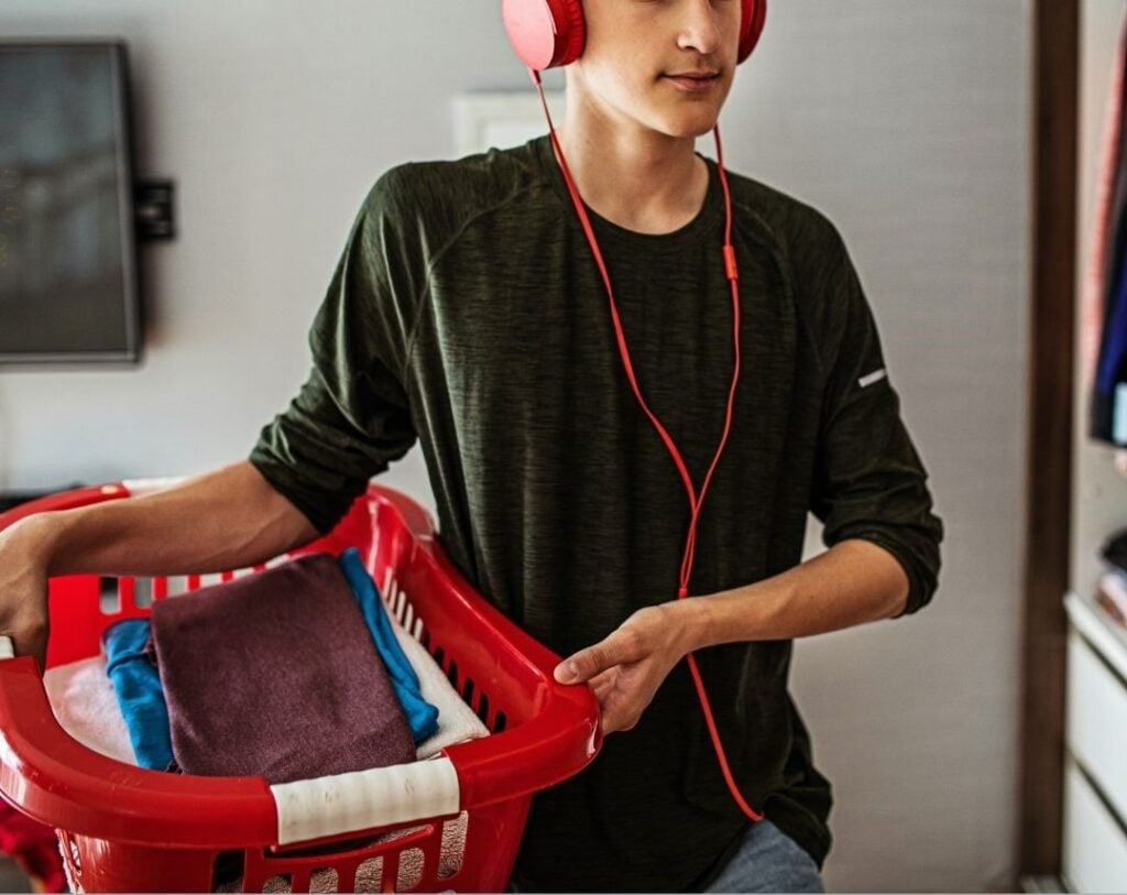 12 House Rules for Teens That Are Firm, Yet Flexible - Raising Teens Today